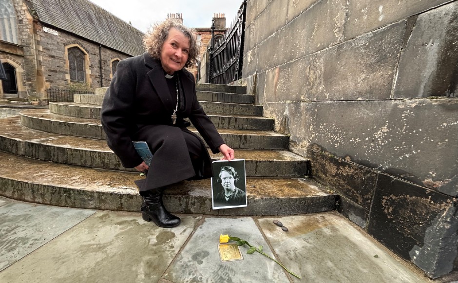 New wall mural in memory of Scots Holocaust heroine planned for Paisley ...