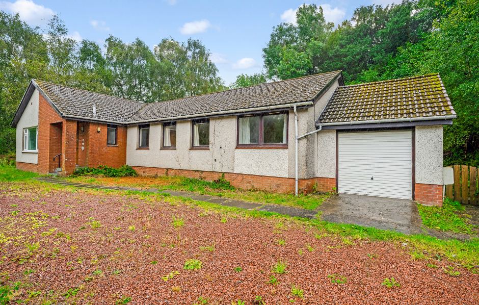 The Manse, Langhouse Road, Inverkip, Greenock, PA16 0BJ | The Church of ...